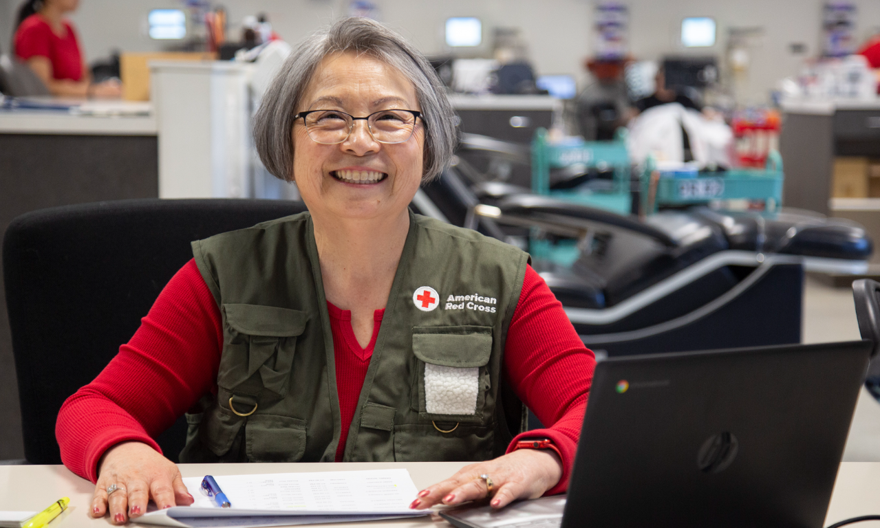 Assist Blood Donors at Blood Drives as an American Red - JustServe