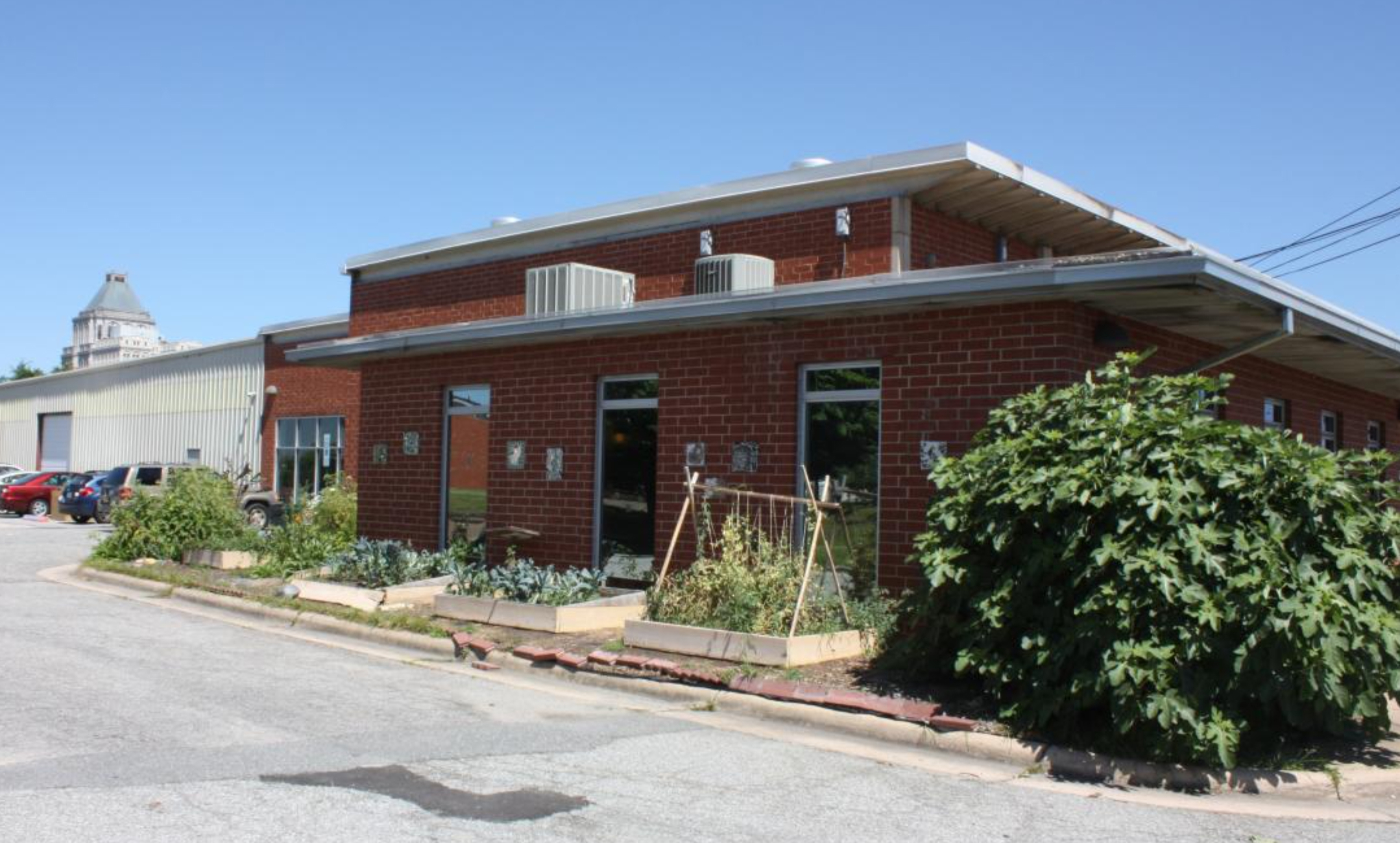 Interactive Resource Center - Landscape and Trash - JustServe