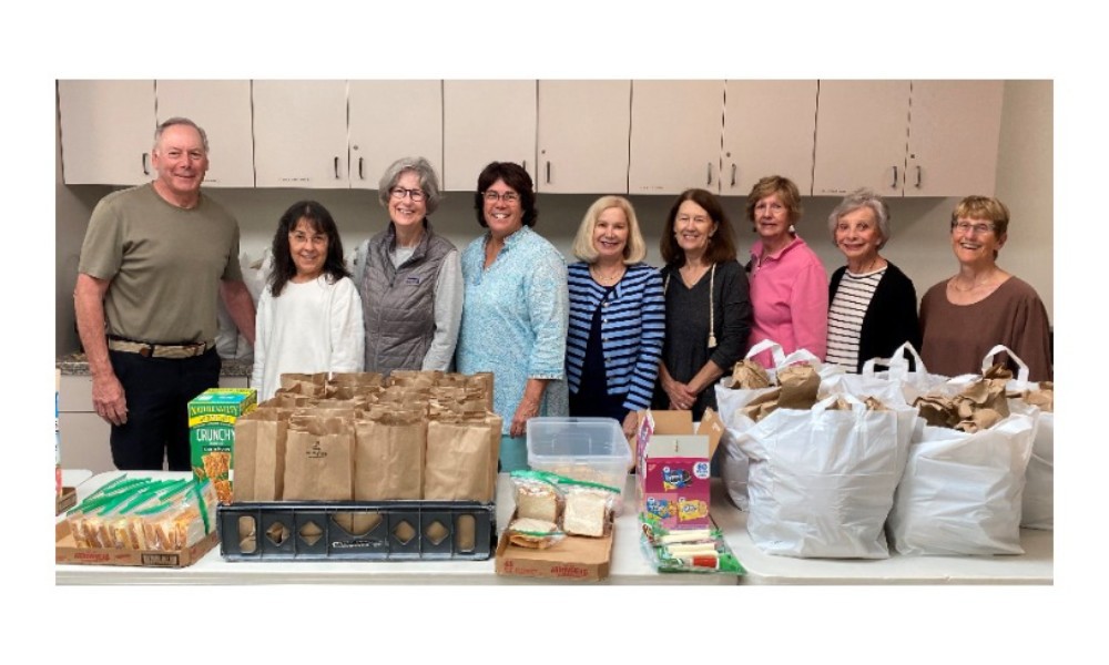 SACK LUNCHES FOR THOSE IN NEED - JustServe