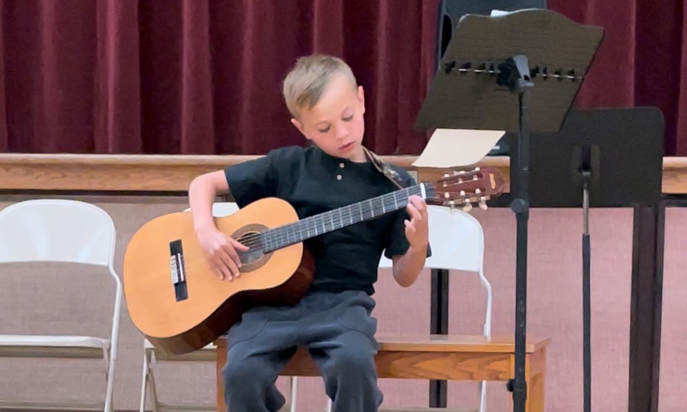 Teach Private Guitar Lessons - JustServe